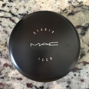 MAC Cosmetics | Makeup | Mac Studio Tech Powder Foundation Nw5 | Poshmark